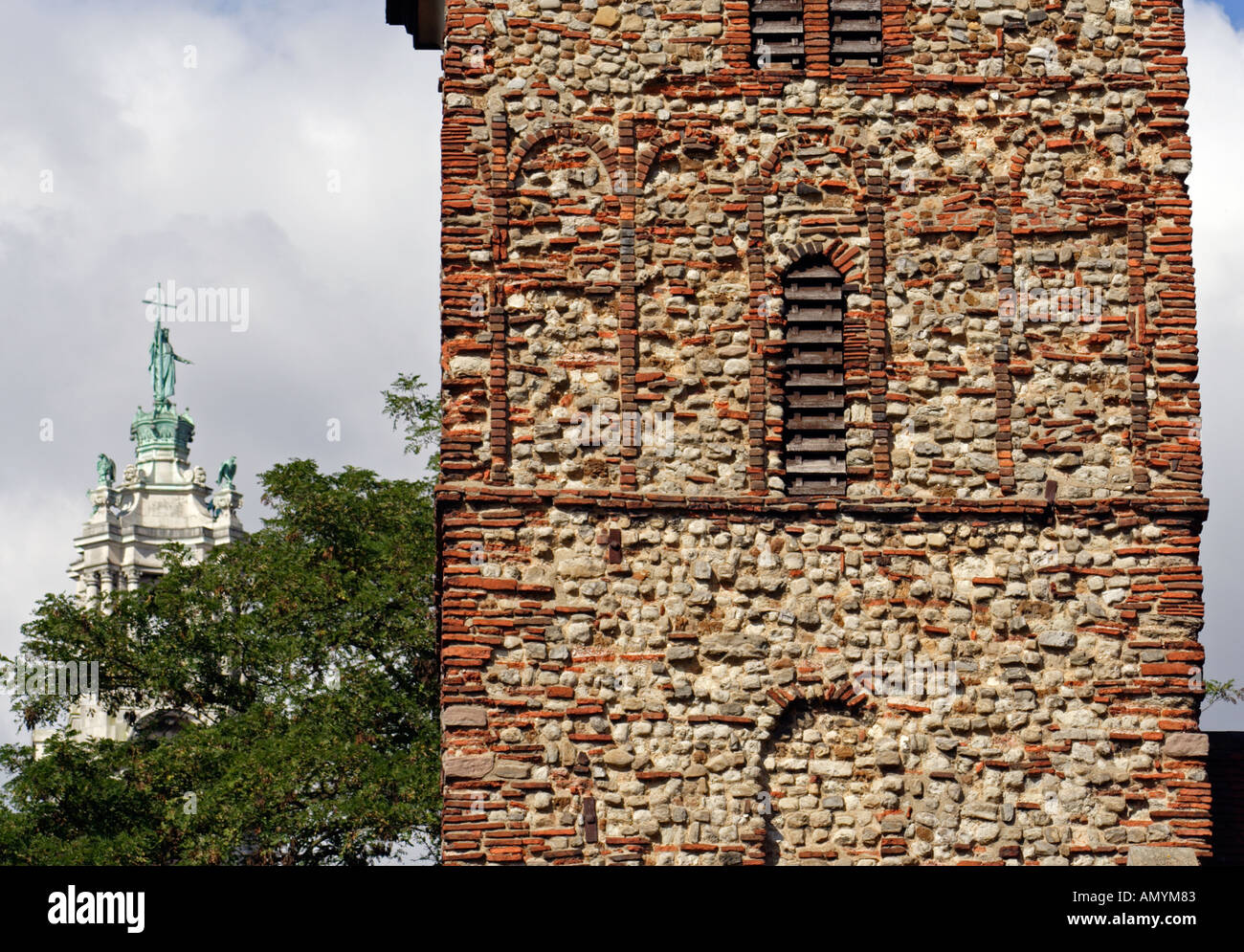 Anglo saxon hall hi-res stock photography and images - Alamy