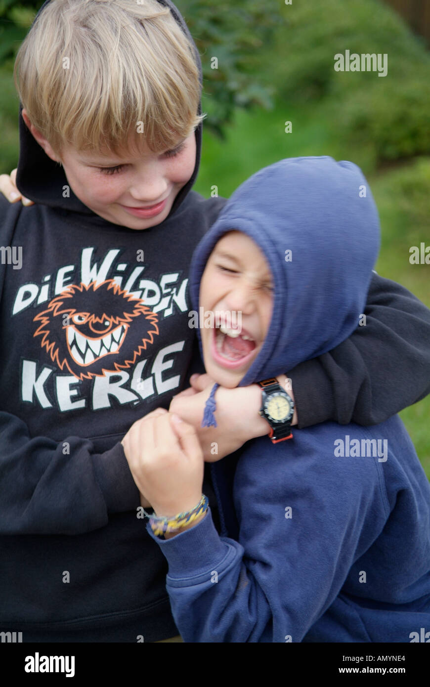 Scuffling hi-res stock photography and images - Alamy