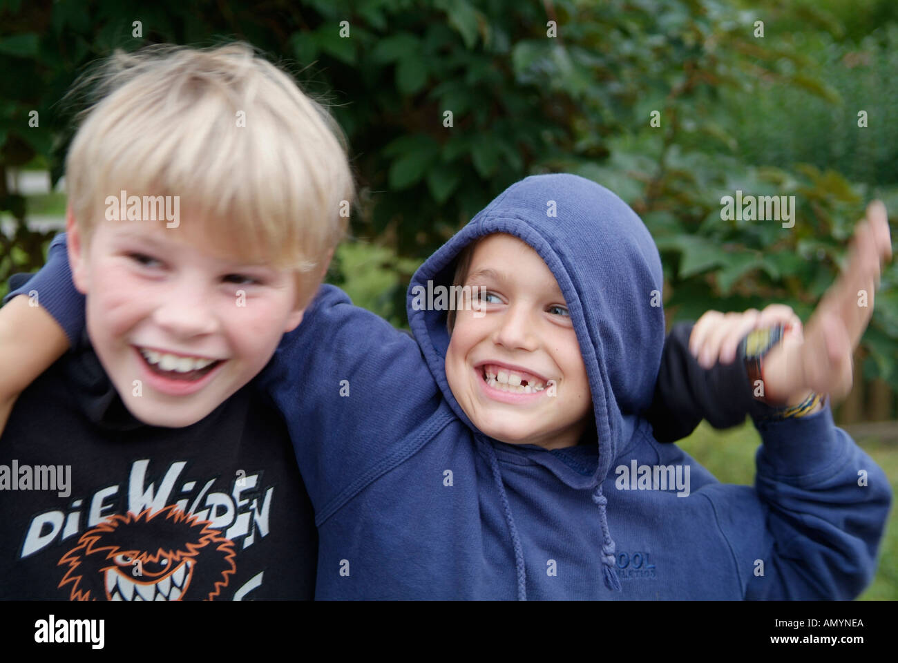 Scuffling hi-res stock photography and images - Alamy