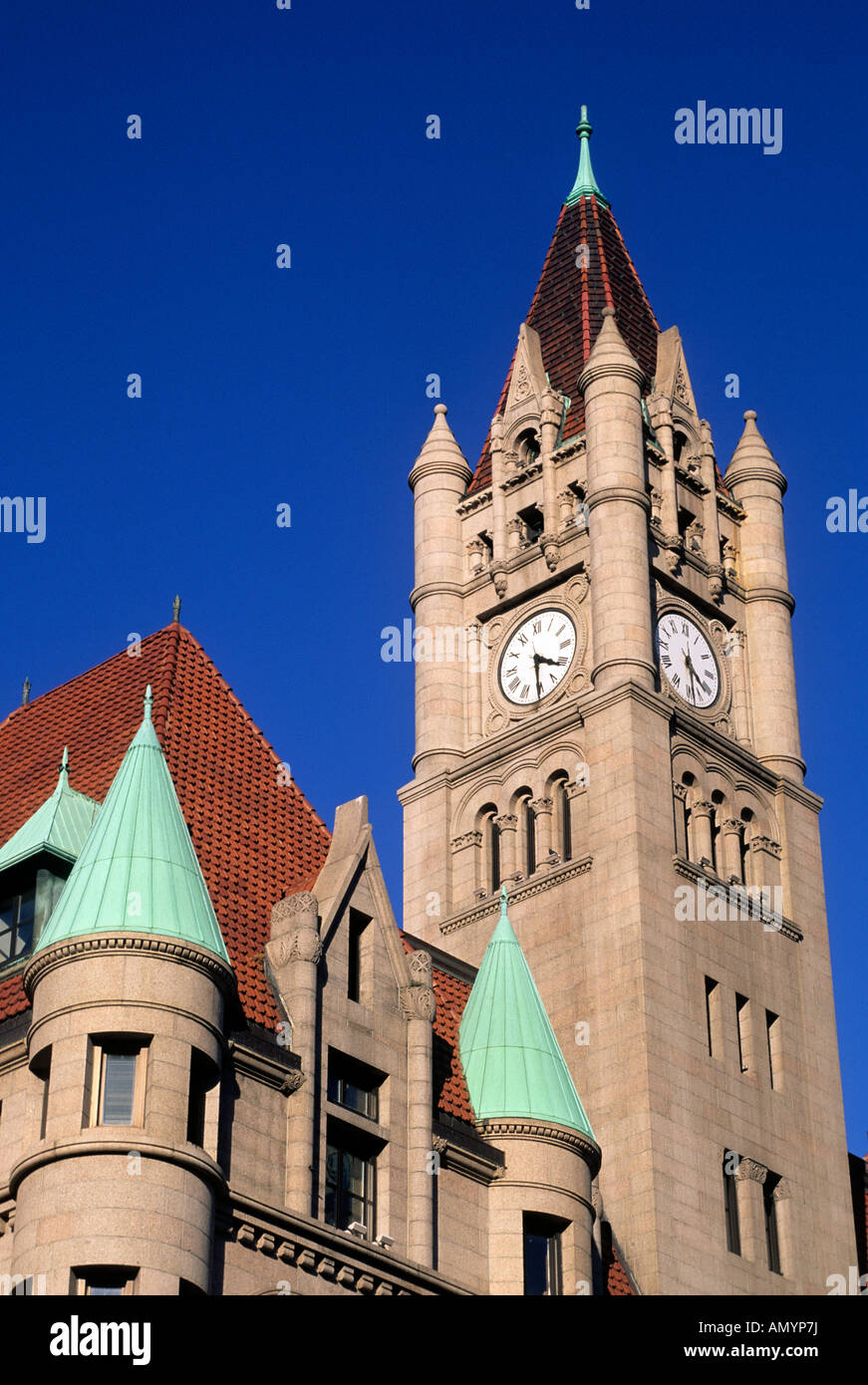 Rice park saint paul minnesota hi-res stock photography and images - Alamy