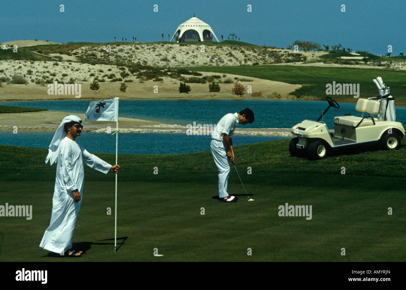 "EMIRATES GOLF CLUB JUMEIRAH DUBAI UAE Stock Photo - Alamy