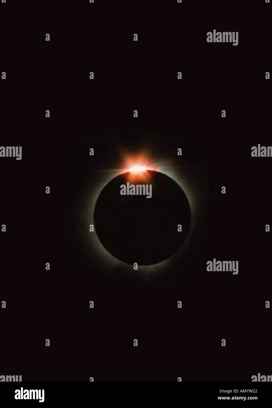 Diamond ring eclipse hi-res stock photography and images - Alamy