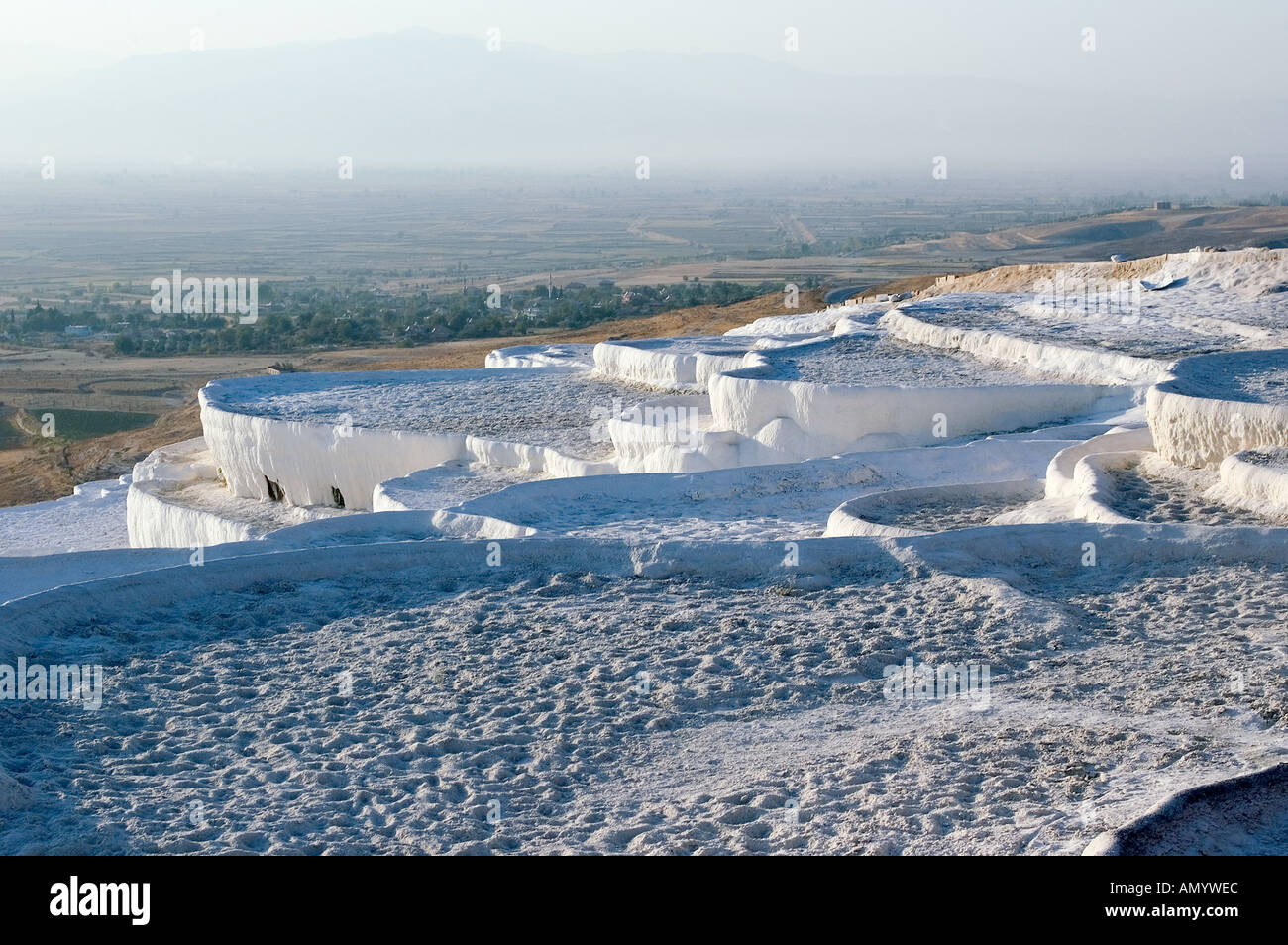 Sinter terraces in pamukkale hi-res stock photography and images - Alamy