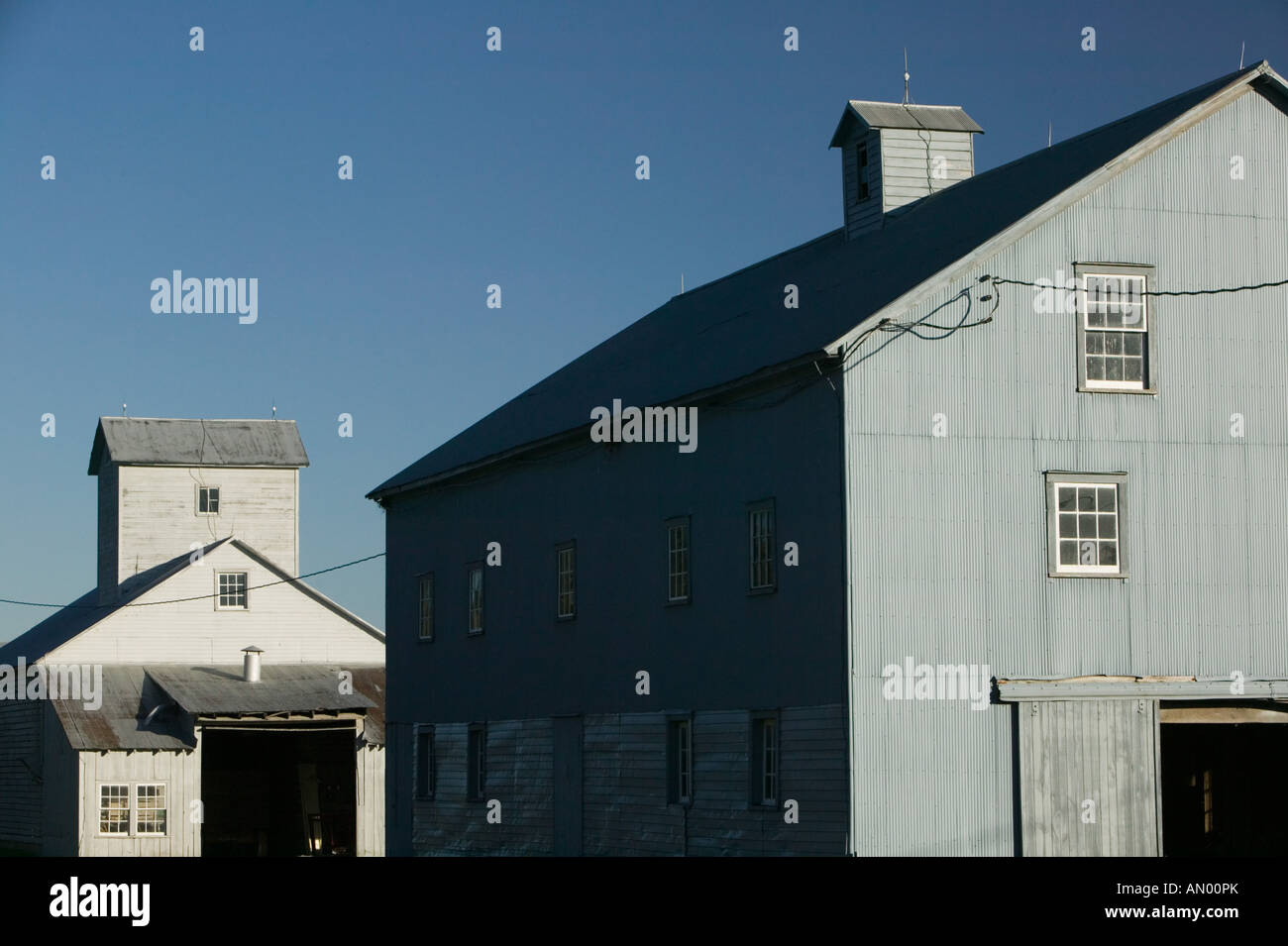 USA, IOWA, Amana Colonies, High Amana: Farm Buildings Stock Photo - Alamy