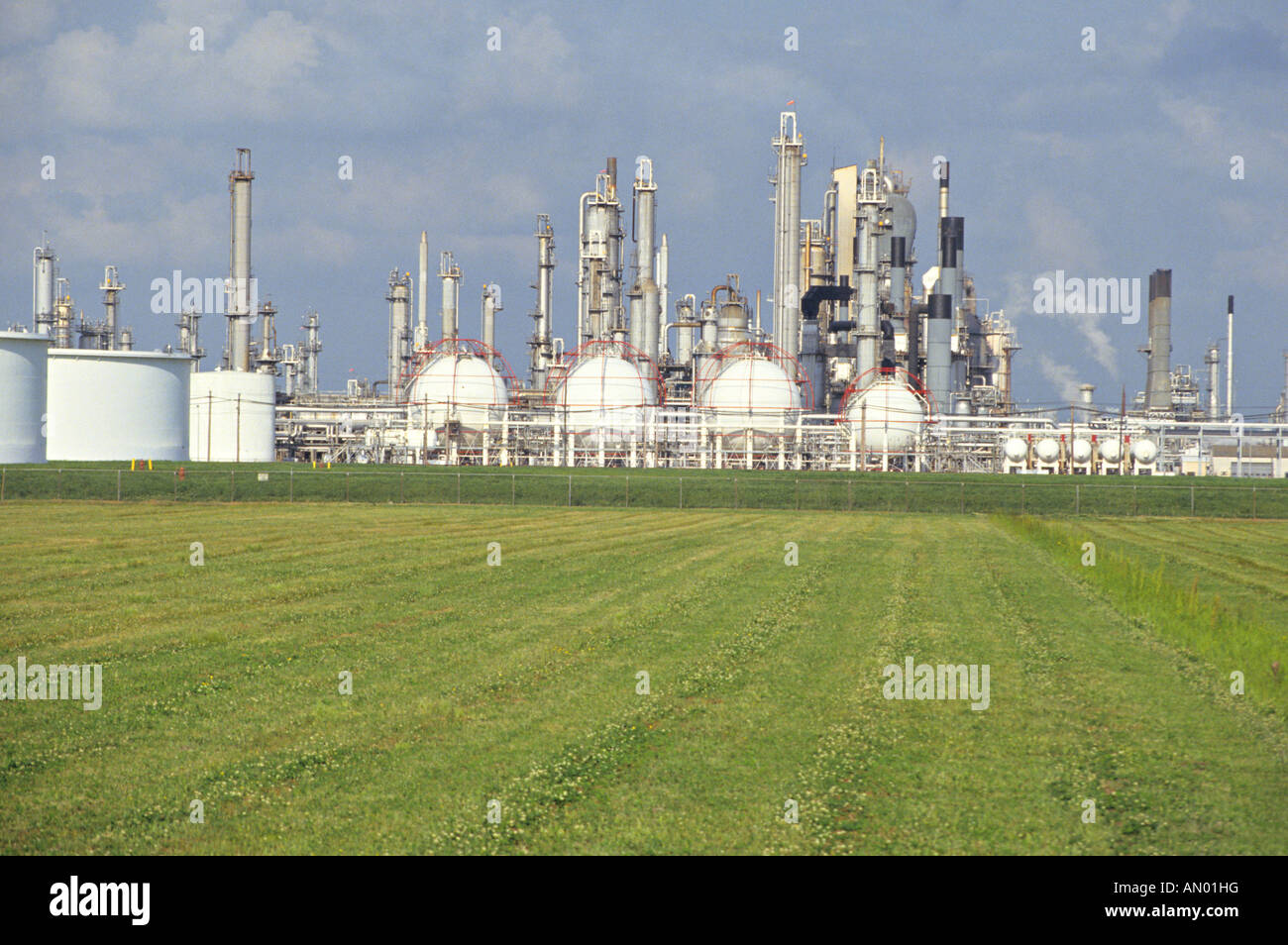 Oil refinery near Union, Louisiana Stock Photo - Alamy