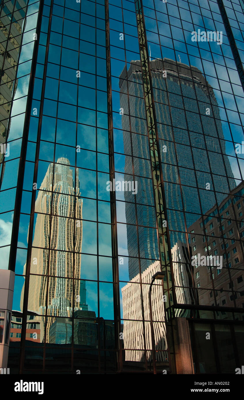 Dain rauscher plaza hi-res stock photography and images - Alamy