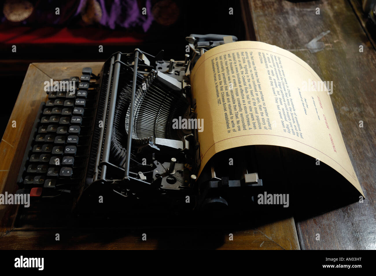 A typewriter used by American journalist Edgar Snow. 04-Dec-2007 Stock ...