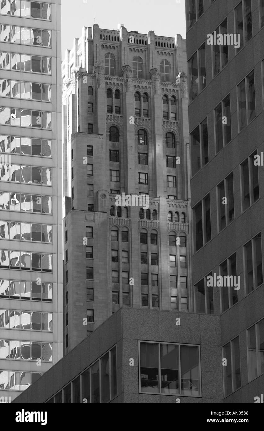 Canada skyscraper architecture Black and White Stock Photos & Images ...