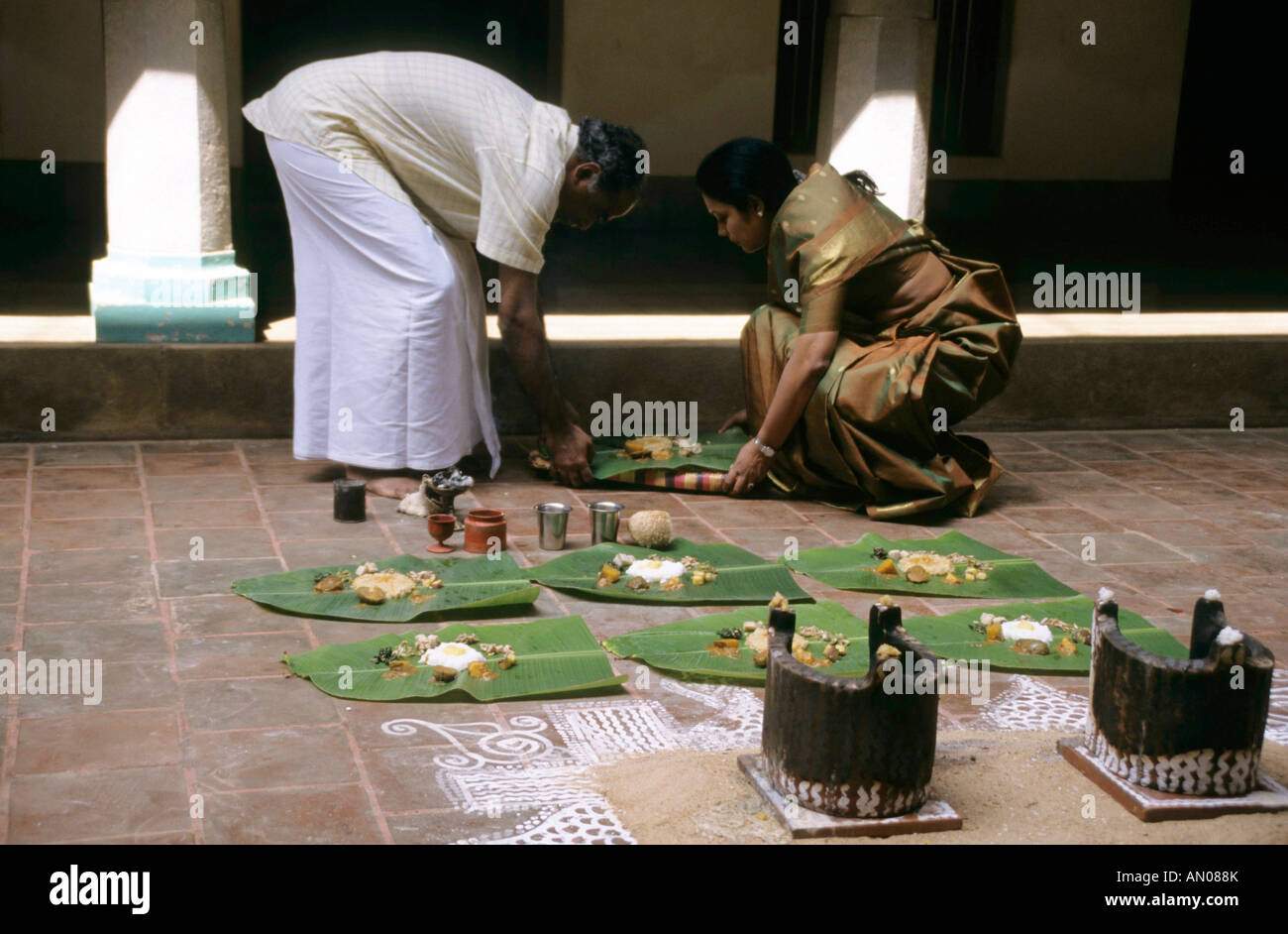 South India Tamil Nadu Pongal Festival Boiling Rice Ceremony Stock ...