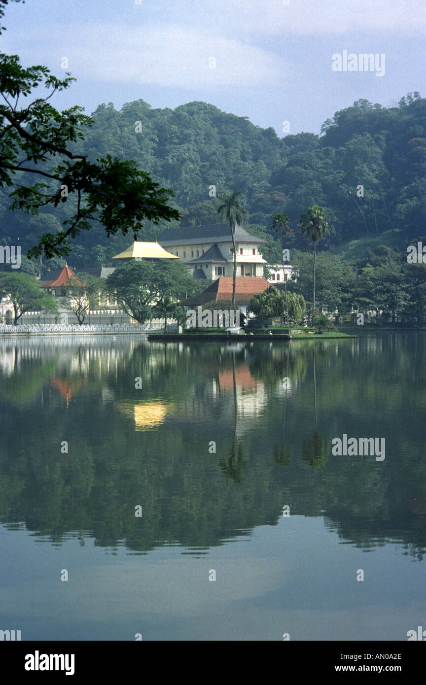 Sri Lanka Kandy Temple of the Tooth overlooks central lake Stock Photo ...