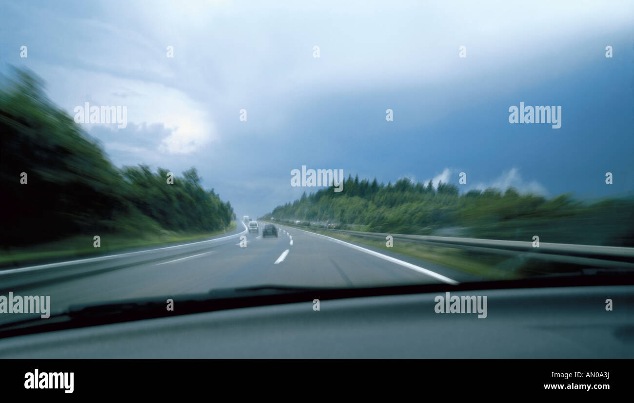 Motorway traffic wet weather hi-res stock photography and images - Alamy