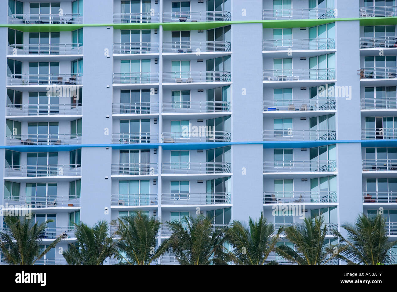 Side of apartment building in Miami, Florida Stock Photo - Alamy