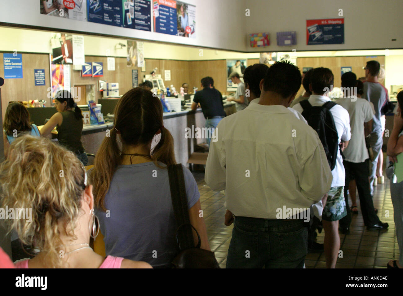 Post office queue hi-res stock photography and images - Alamy