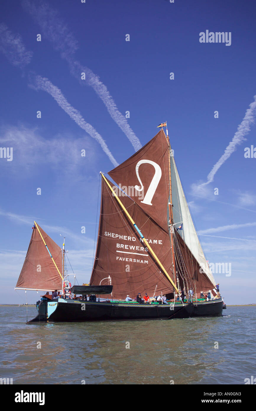 Swale Smack and Barge Match thames barges and traditonal sailing smacks thames Barge The Greta ...