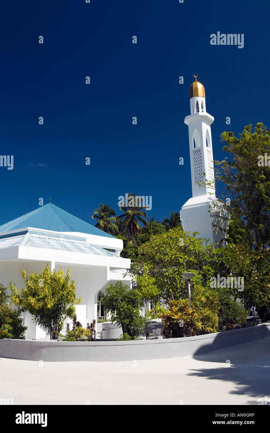 Maldives Addu Atoll Feydhoo Island Maa Miskiy main mosque Stock Photo ...