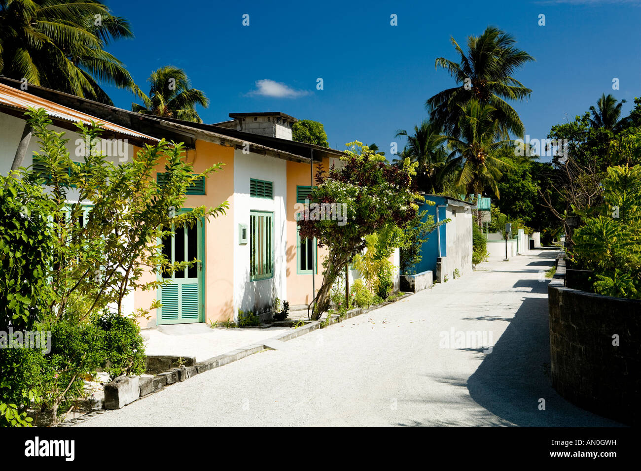 Maldives Addu Atoll Feydhoo houses in back street Stock Photo - Alamy