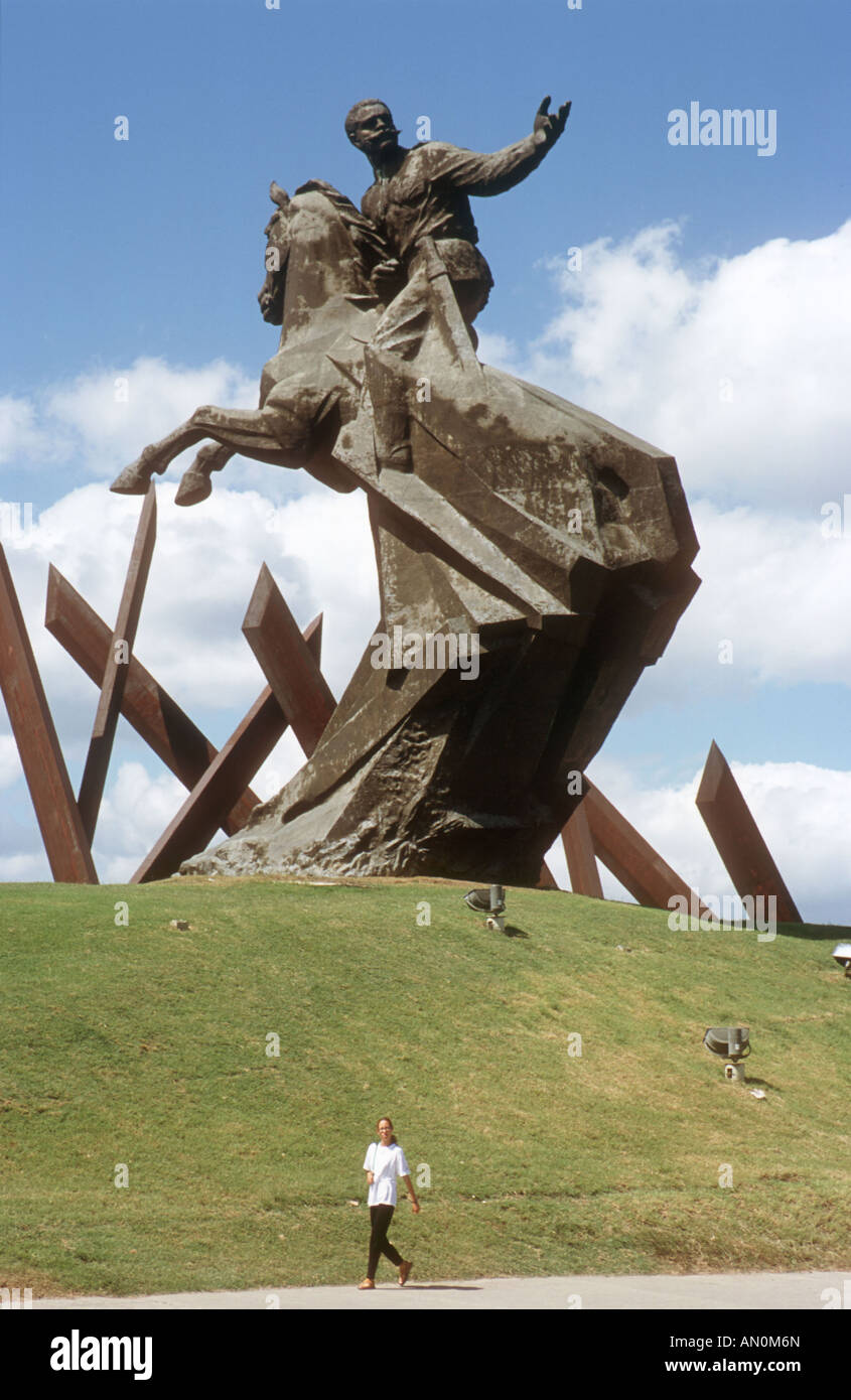 Statue of Antonio Maceo in Santiago, Cuba Stock Photo - Alamy