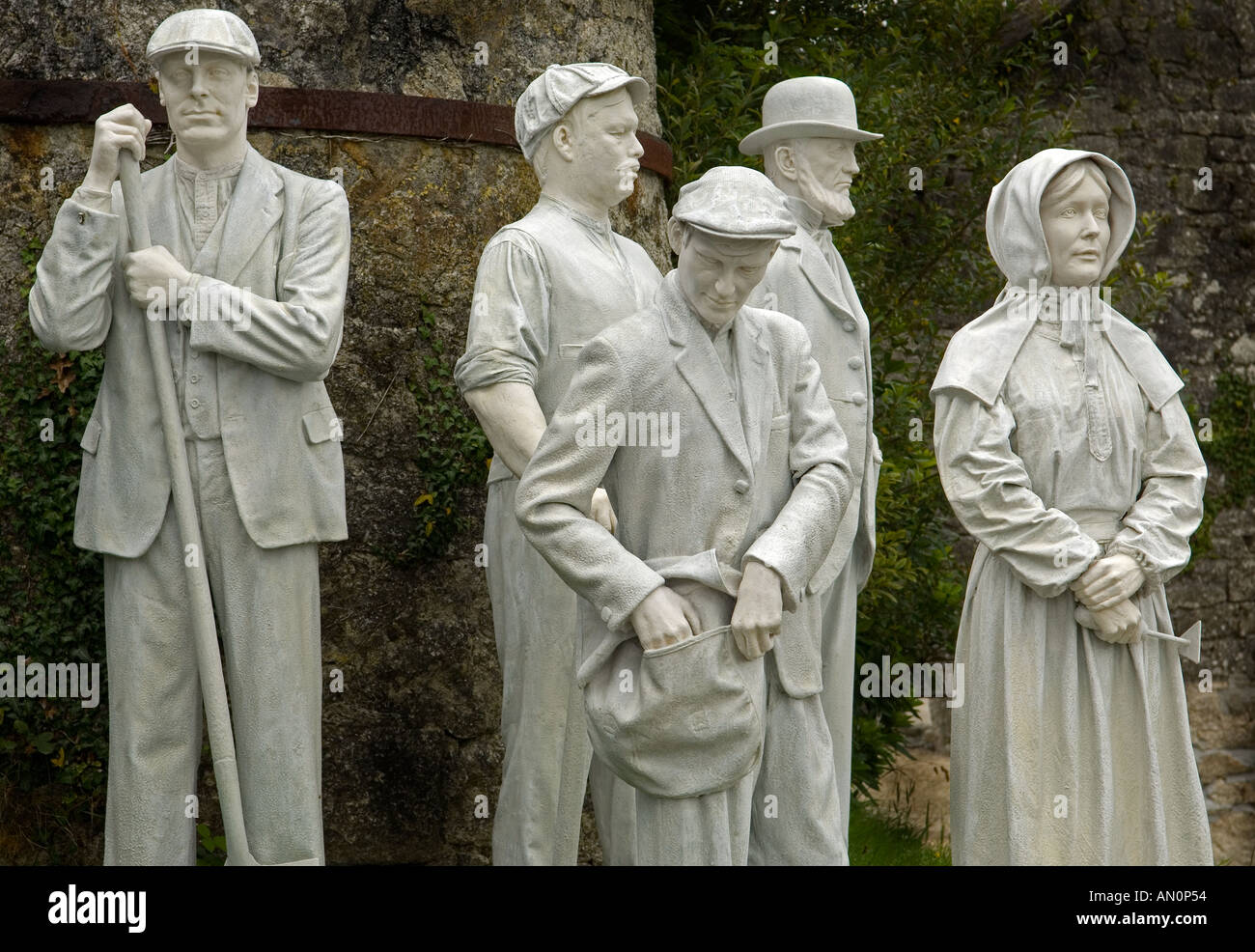 China clay country park hi-res stock photography and images - Alamy