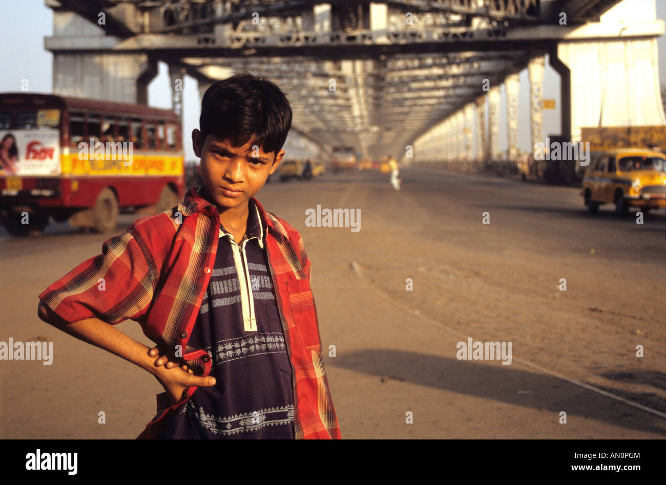 Howrah bridge in Calcutta Kolkata Uttar Pradesh State India asia Stock ...