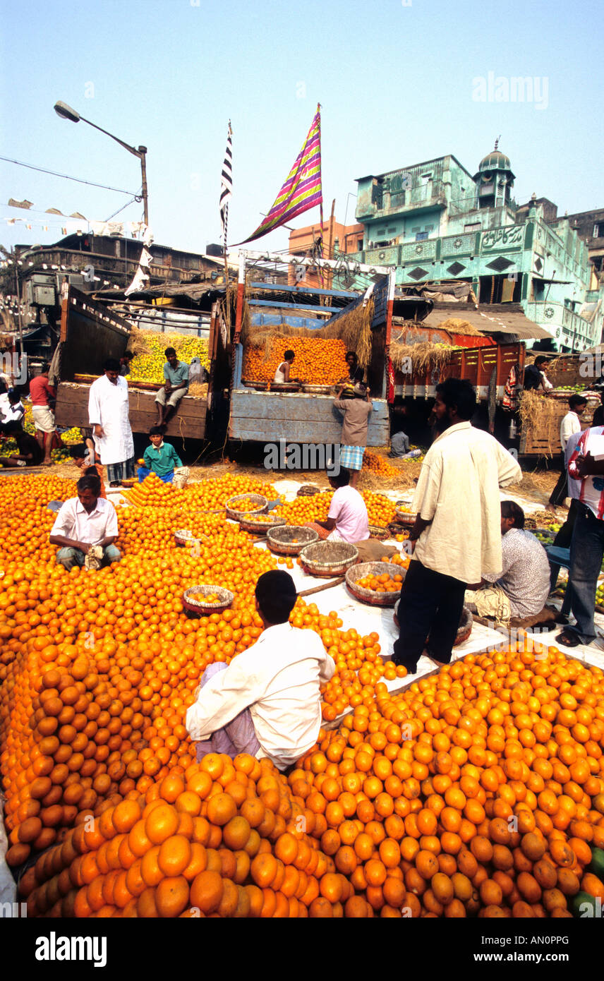 Calcutta Kolkata Uttar Pradesh State India asia Stock Photo - Alamy