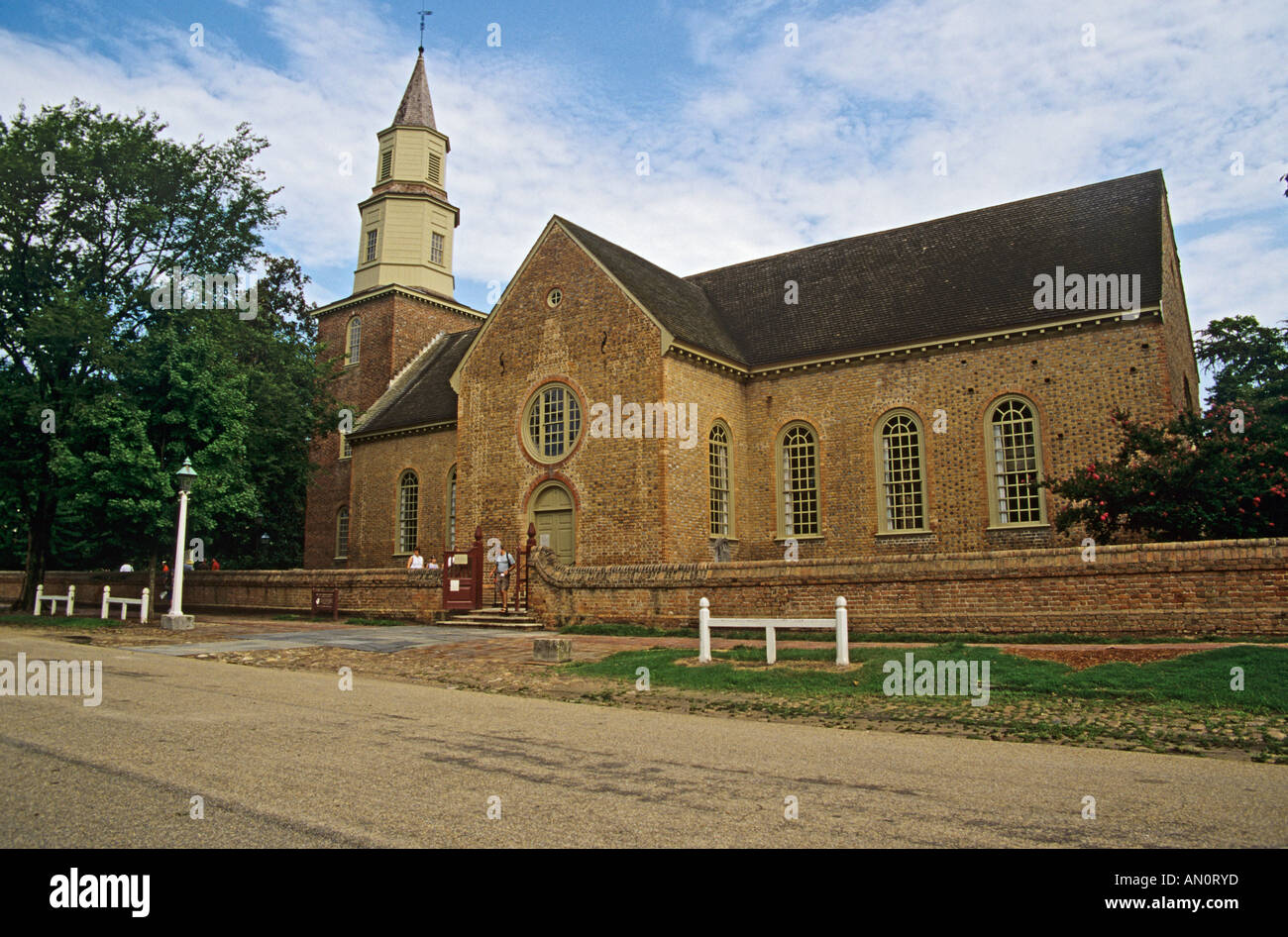 COLONIAL WILLIAMSBURG VIRGINIA USA August Bruton Parish Church one of ...