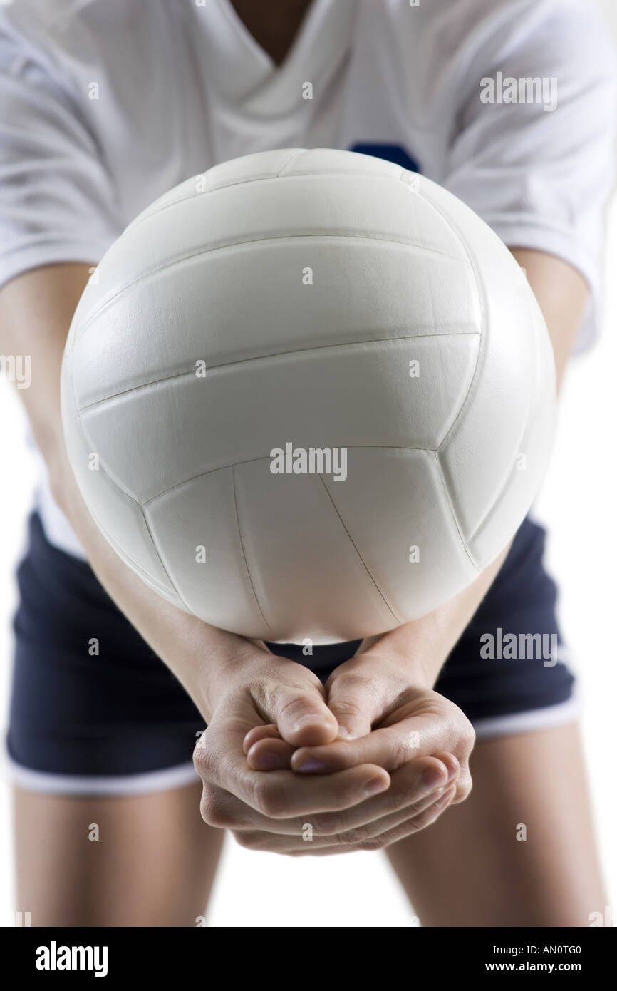 Woman serving volleyball hi-res stock photography and images - Alamy