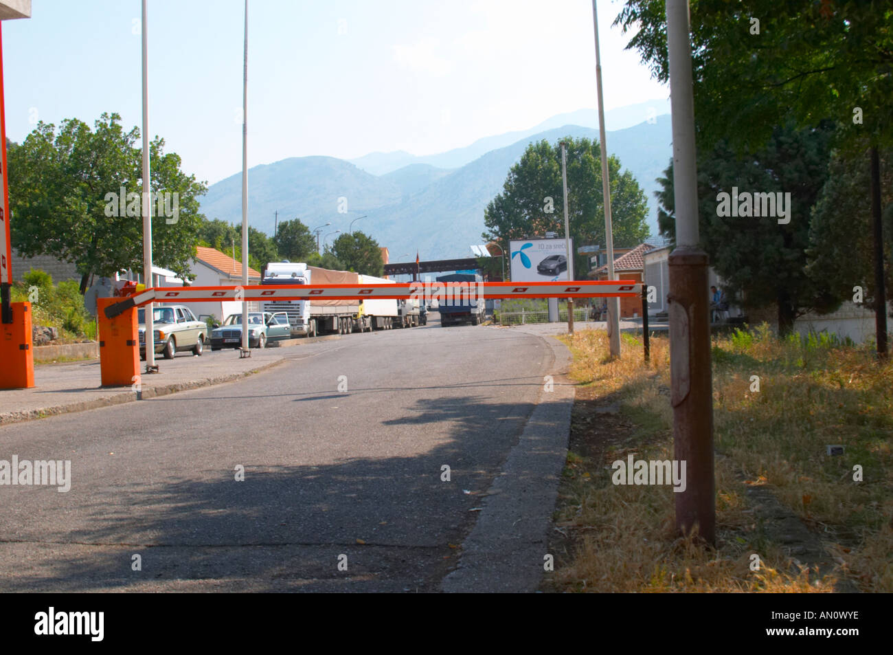 The border crossing check point from Montenegro to Albania. Montenegro ...