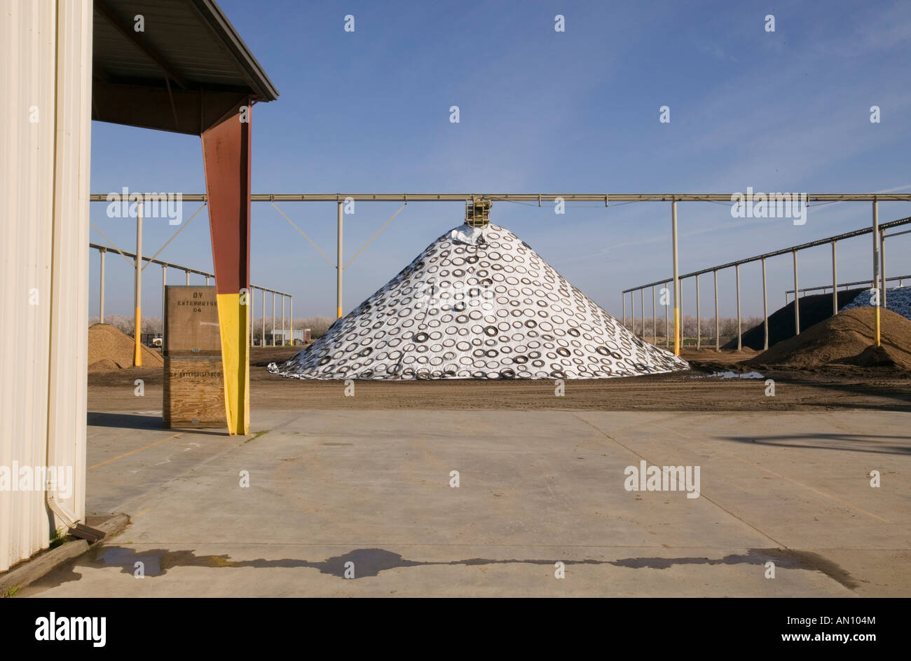 Almond door hi-res stock photography and images - Alamy