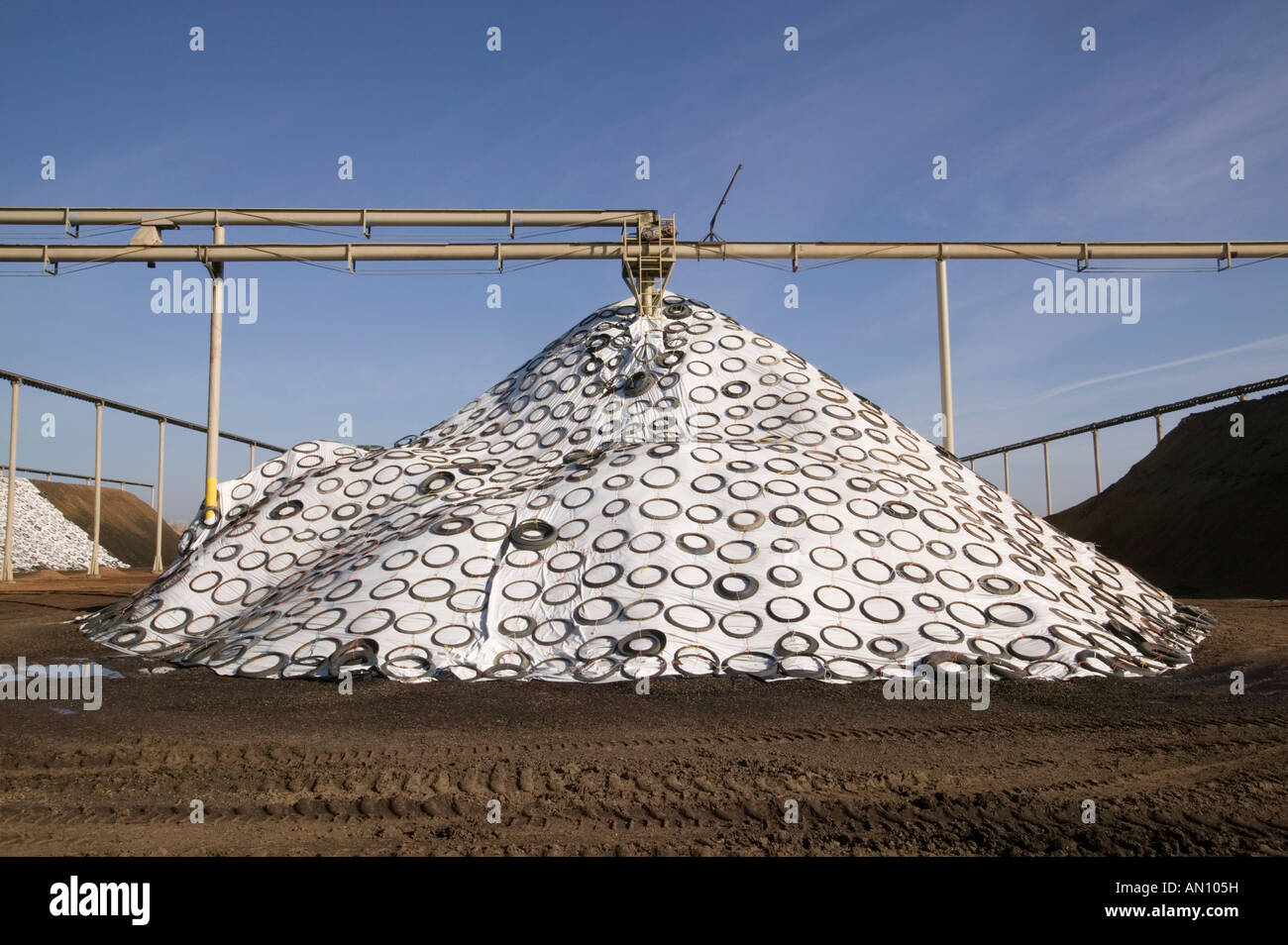 Almond door hi-res stock photography and images - Alamy