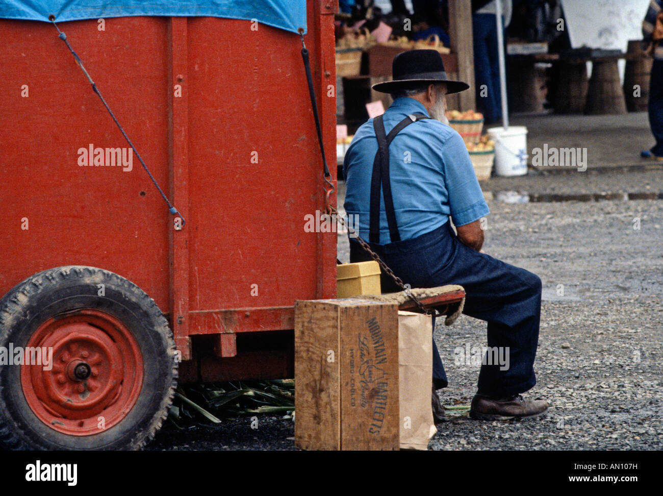 Mennonite market hi-res stock photography and images - Alamy