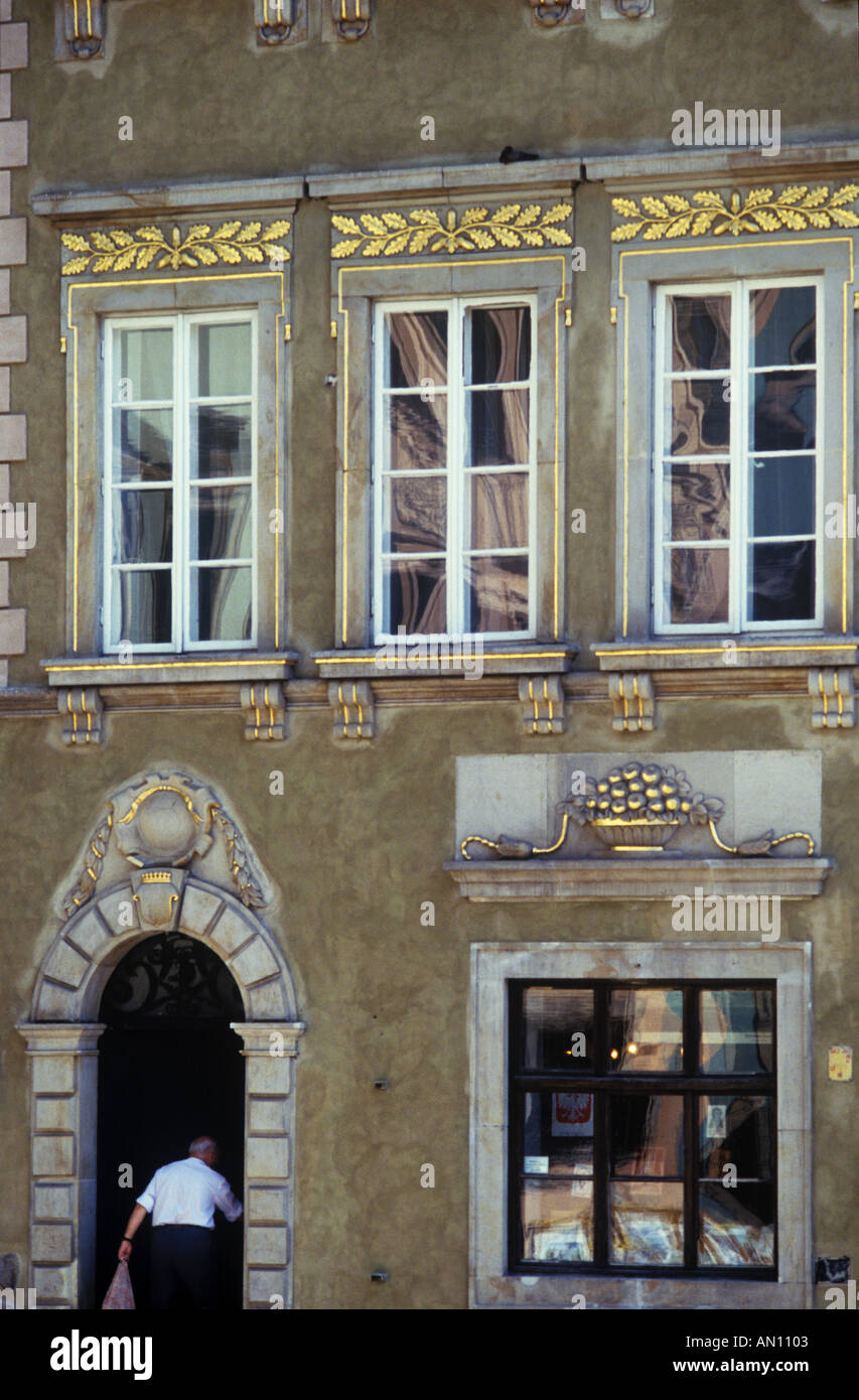 Gold ornamentation hi-res stock photography and images - Alamy