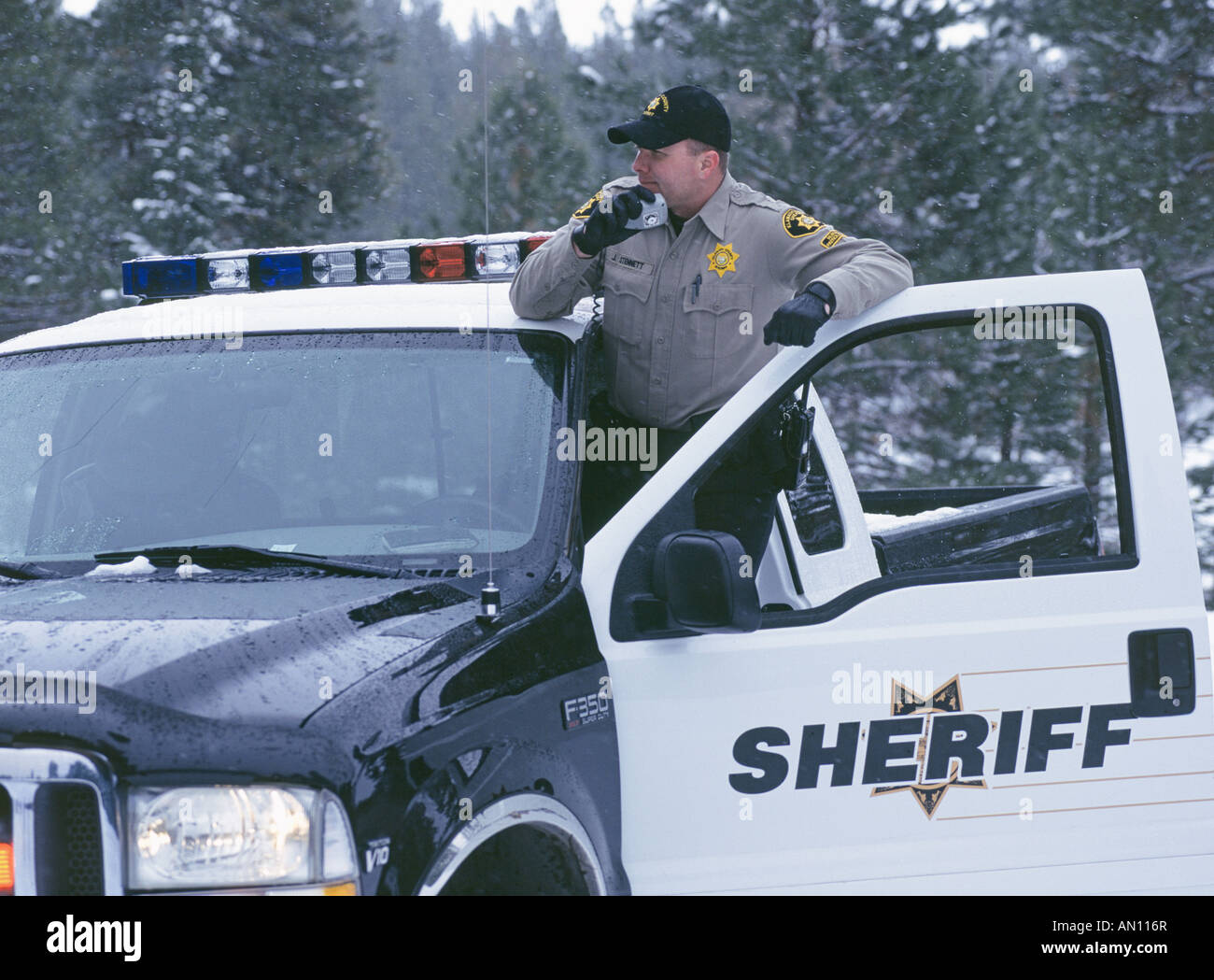 Police department highway patrol hi-res stock photography and images ...
