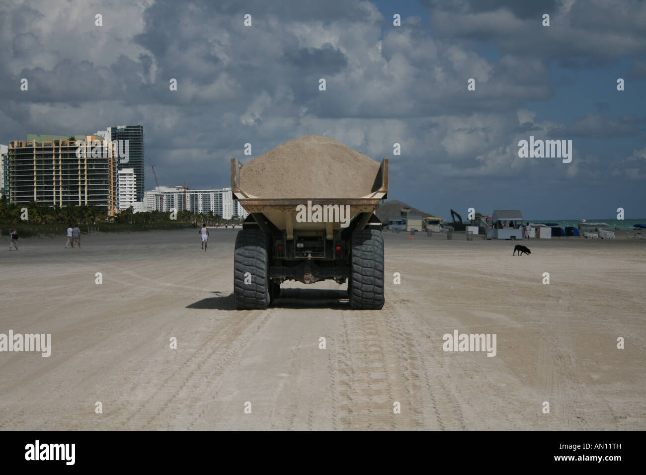 Truck loaded with sand on Miami beach November 2007 Stock Photo - Alamy