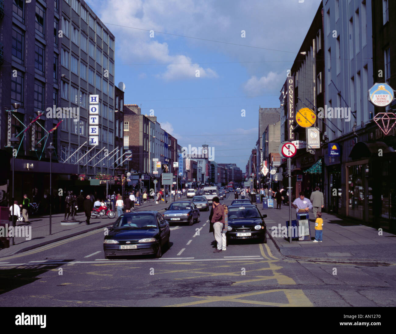 Limerick city centre hi-res stock photography and images - Alamy