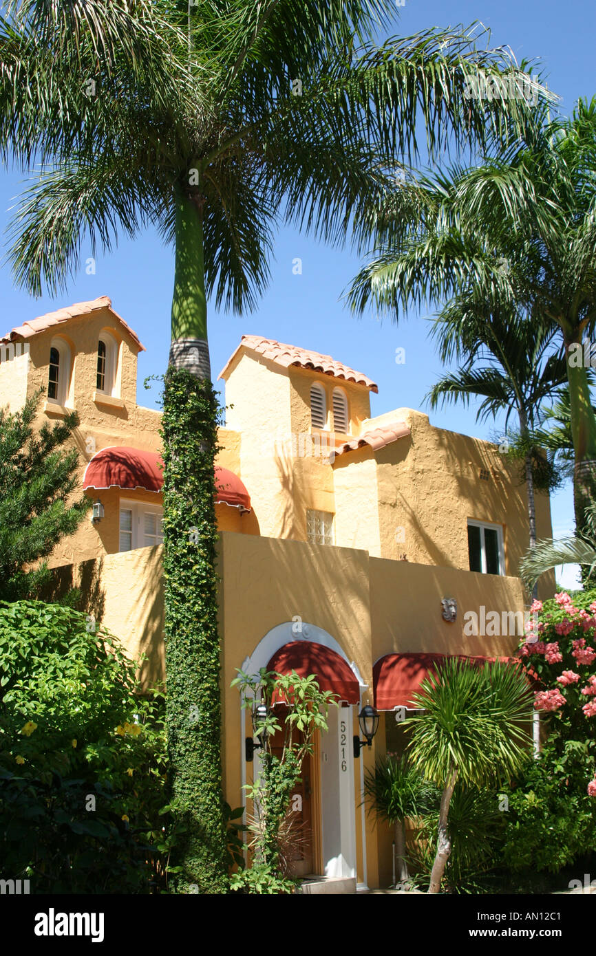 Miami houses neighborhood hi-res stock photography and images - Alamy