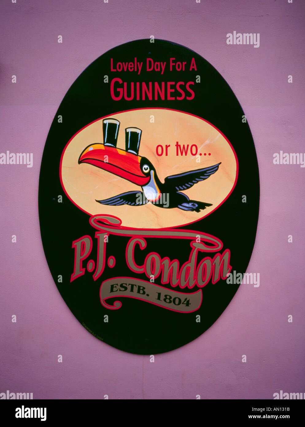 Guinness bird hi-res stock photography and images - Alamy