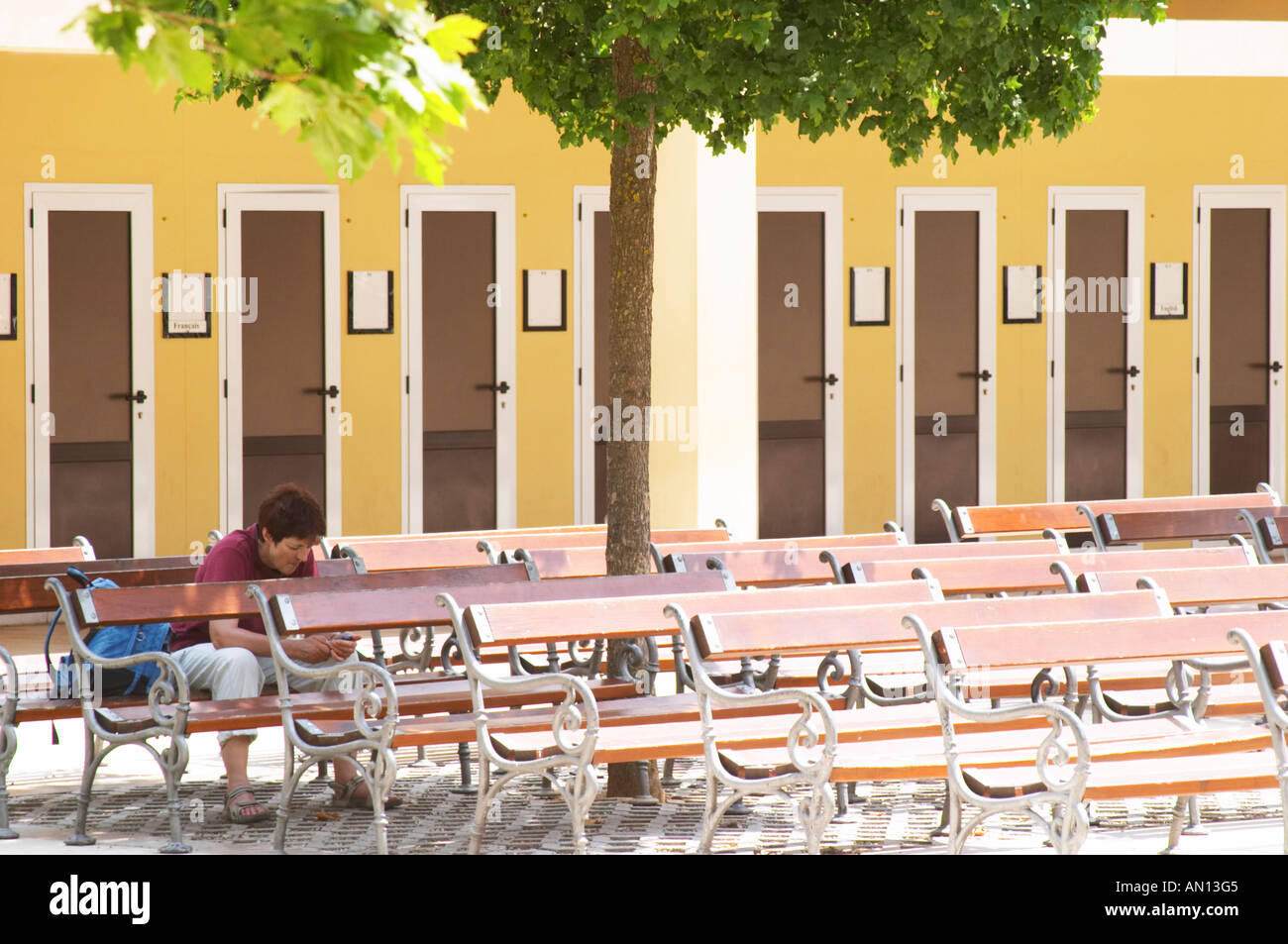 Confessional booths hi-res stock photography and images - Alamy