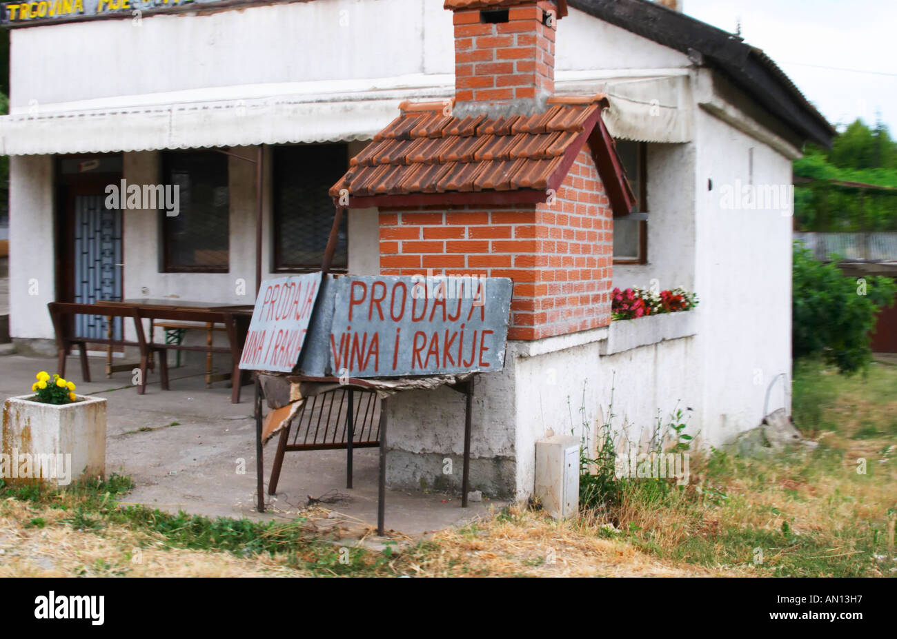 Rundown i hi-res stock photography and images - Alamy