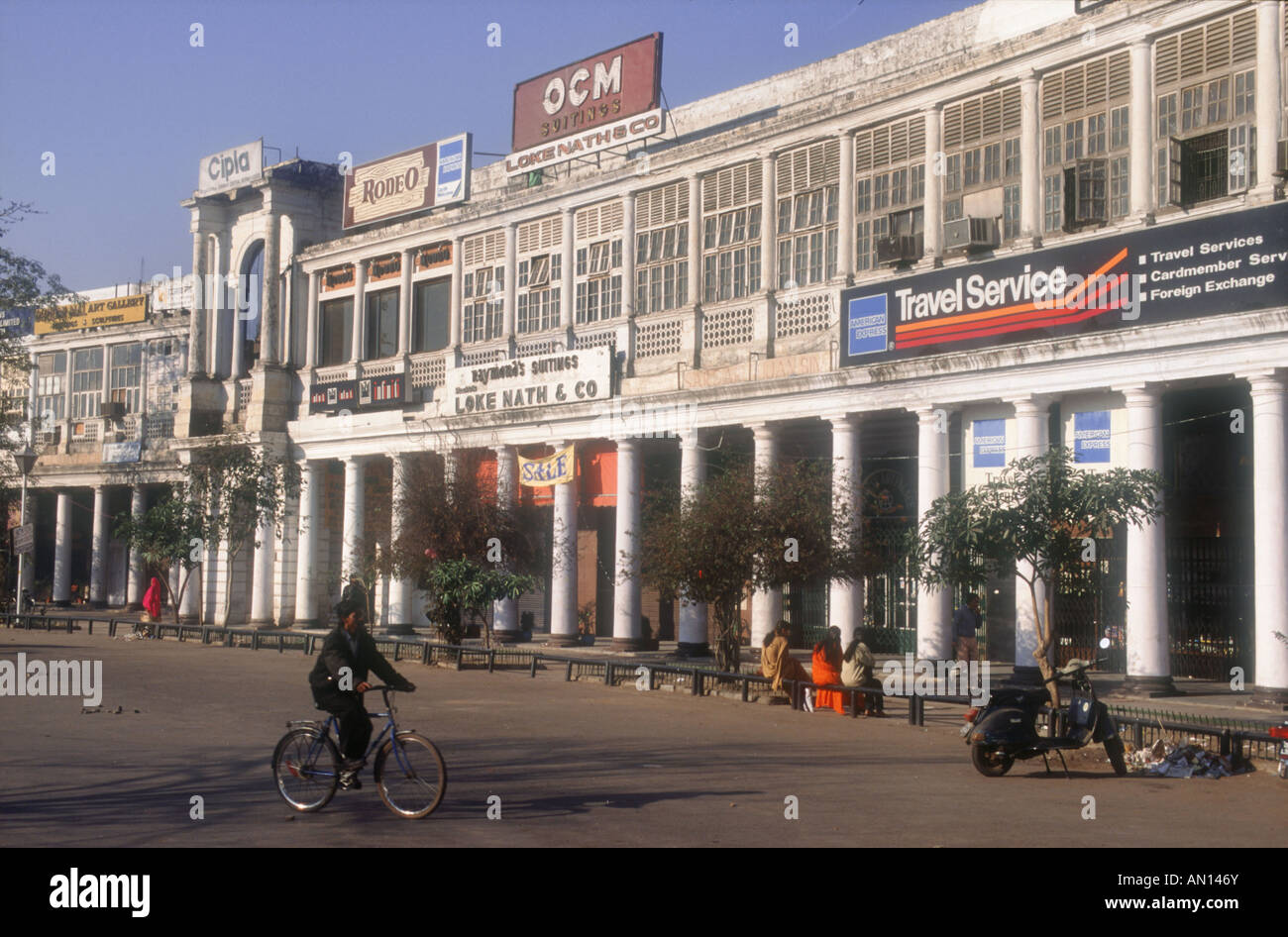 Connaught circus, shopping area in Delhi, India Stock Photo - Alamy
