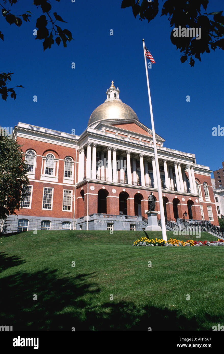 Massachusetts capitol building hi-res stock photography and images - Alamy