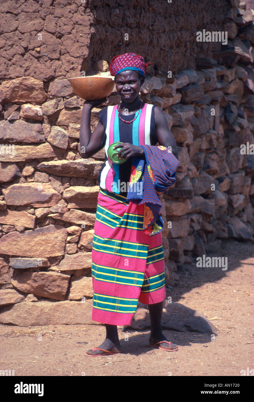 Dogon tribe hi-res stock photography and images - Alamy