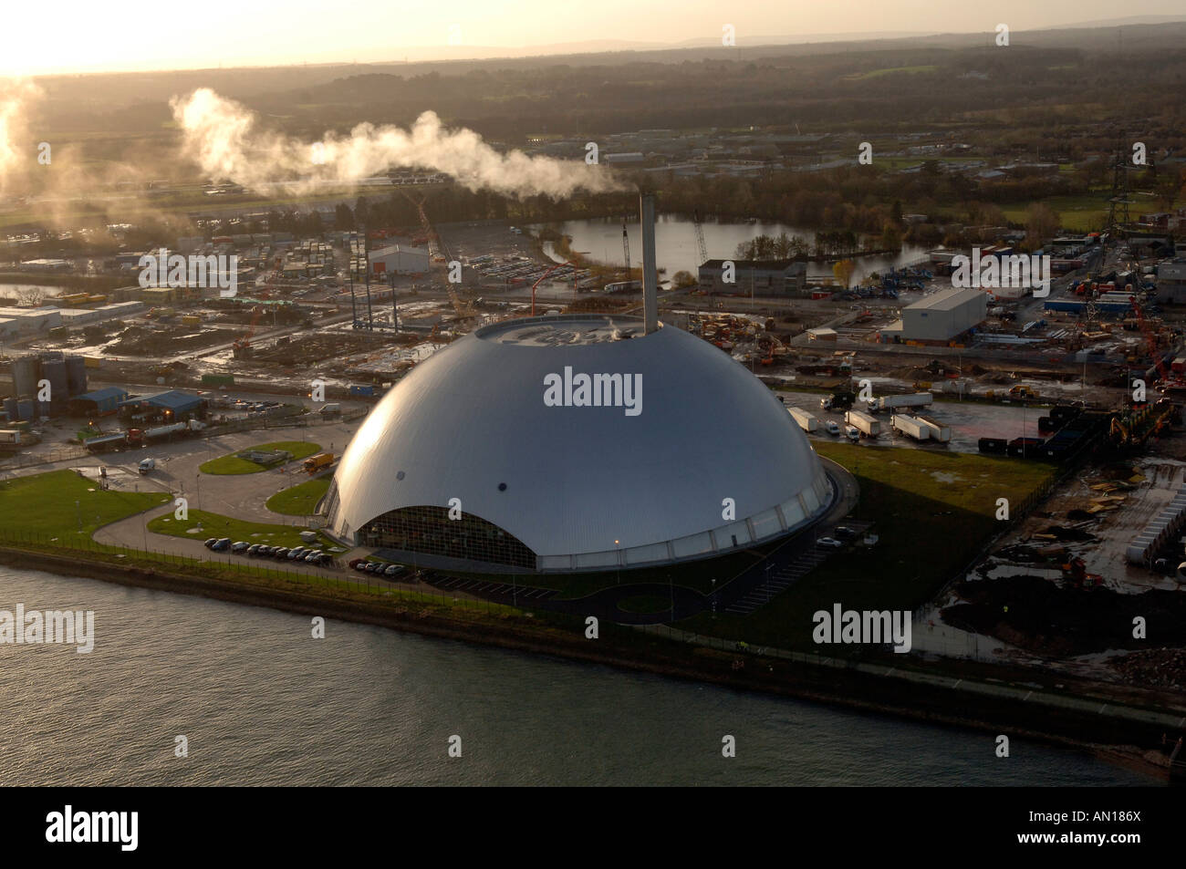 Fawley Oil refinery in Southampton England Stock Photo - Alamy