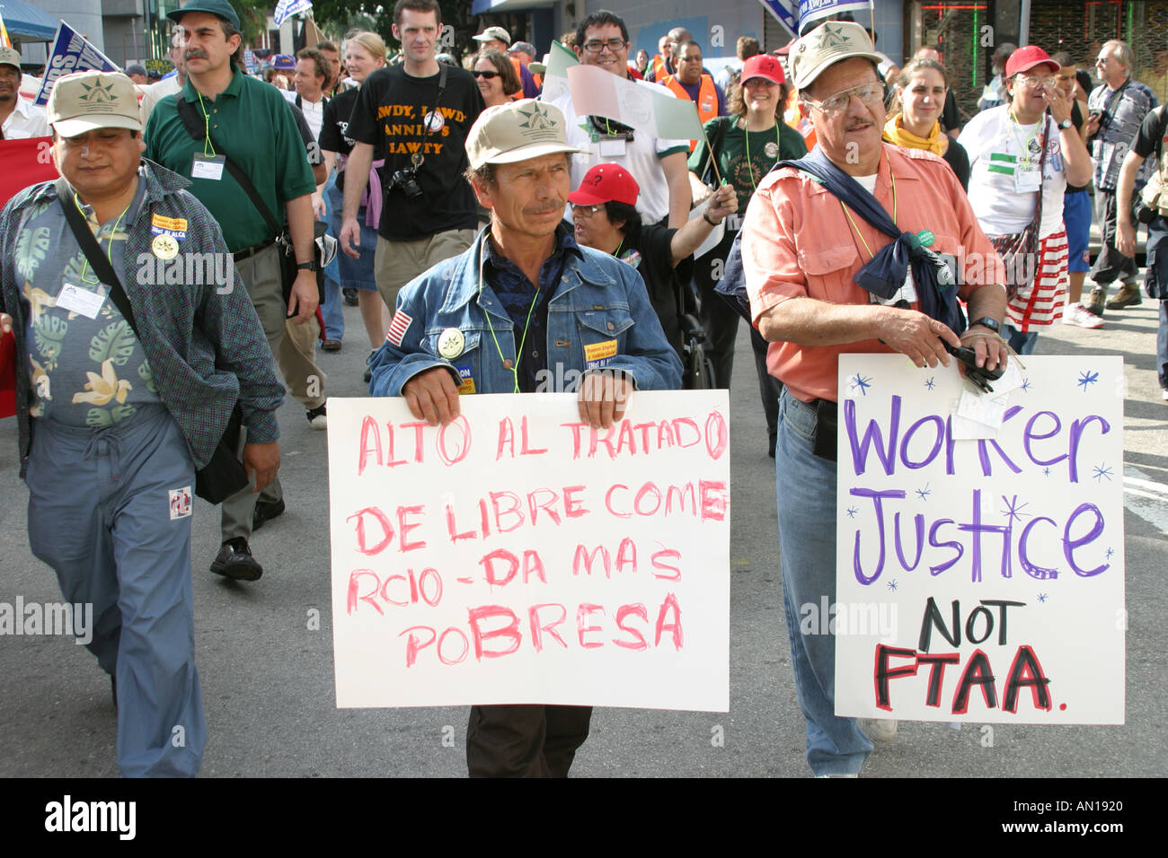 Free trade area of americans summit hi-res stock photography and images ...