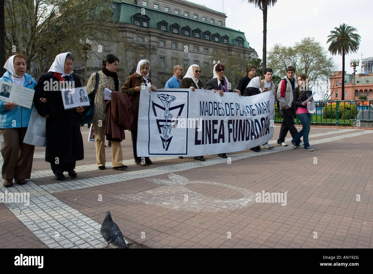 The Mothers of the Plaza de Mayo’s Resistance March Stock Photo - Alamy