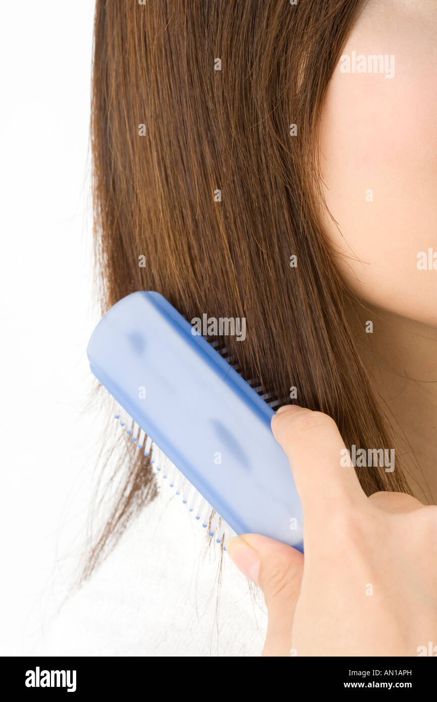 Japanese woman setting hair Stock Photo - Alamy