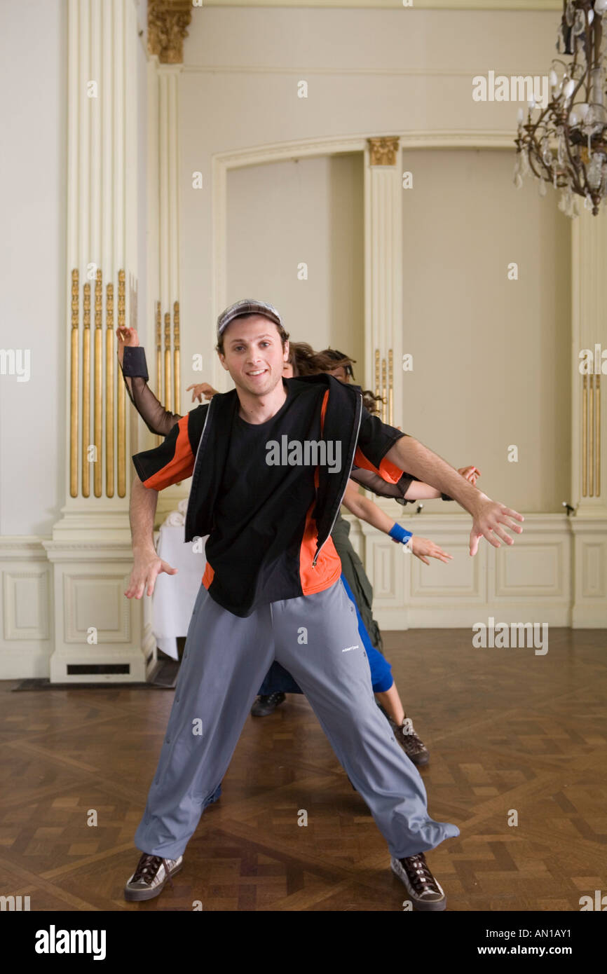 Row of people in exercise class Stock Photo - Alamy