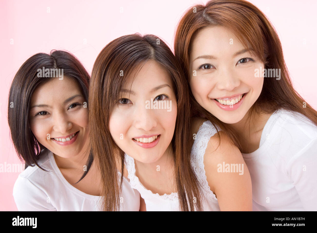 Smiling Japanese women Stock Photo - Alamy