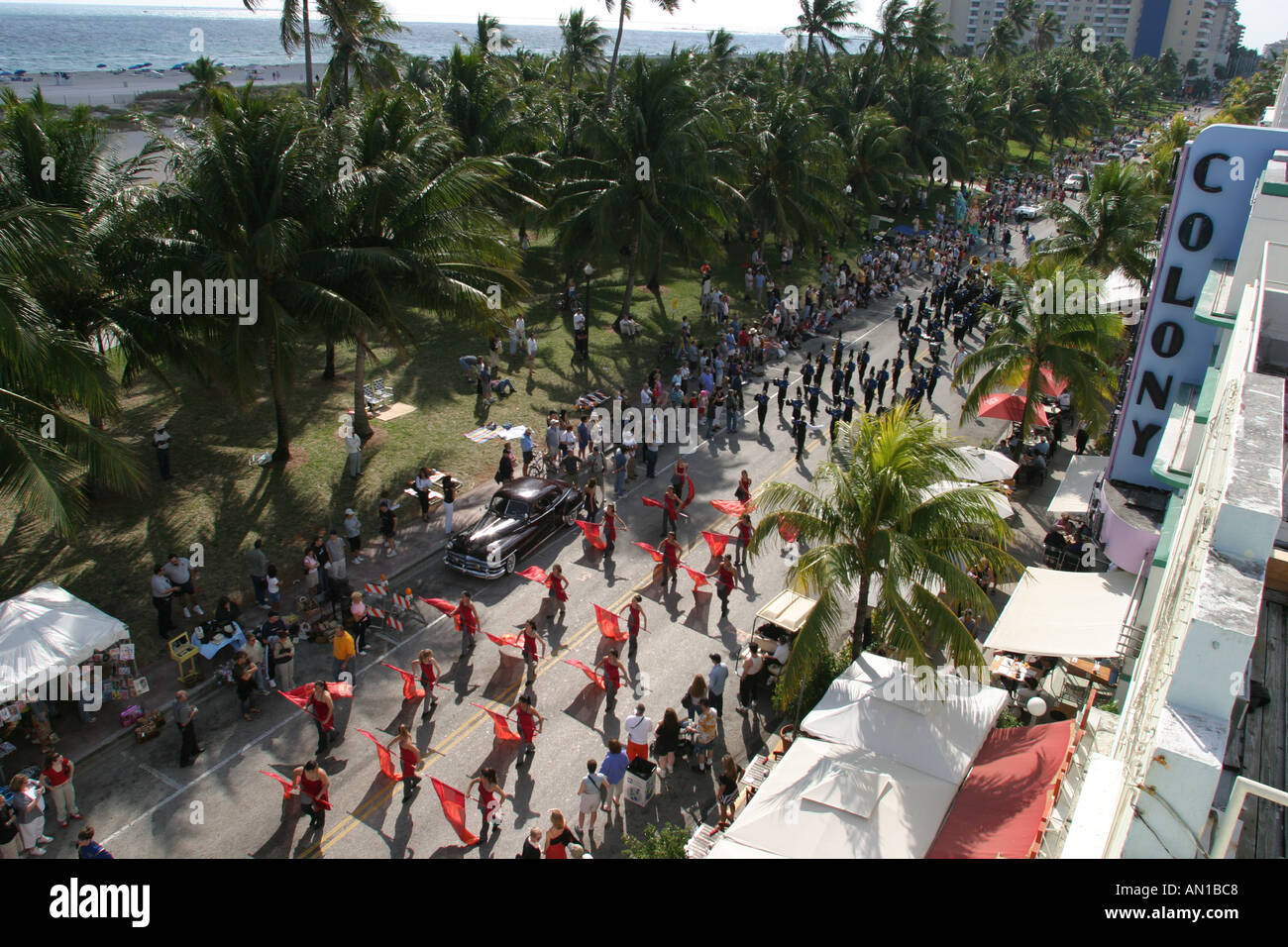 Miami south beach art deco walking tour hi-res stock photography and ...