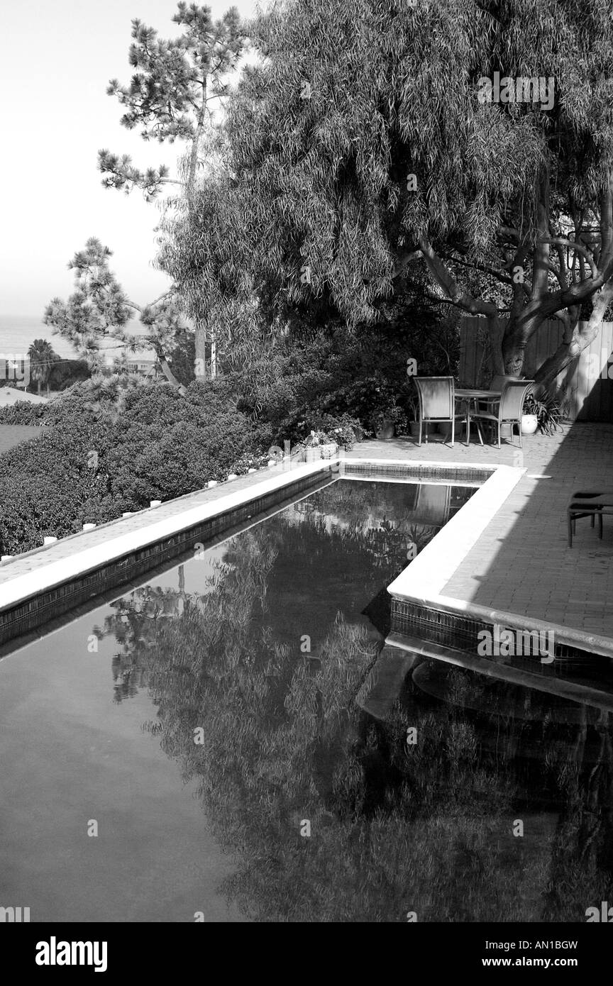 Backyard swimming pool Stock Photo - Alamy