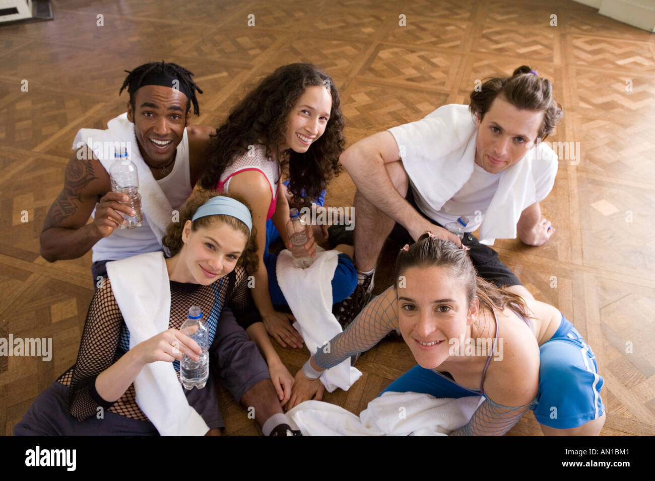 Two dancers resting hi-res stock photography and images - Alamy